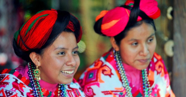 Presentarán "Diccionario en lenguas Tenek y Español" en el Centro de ...