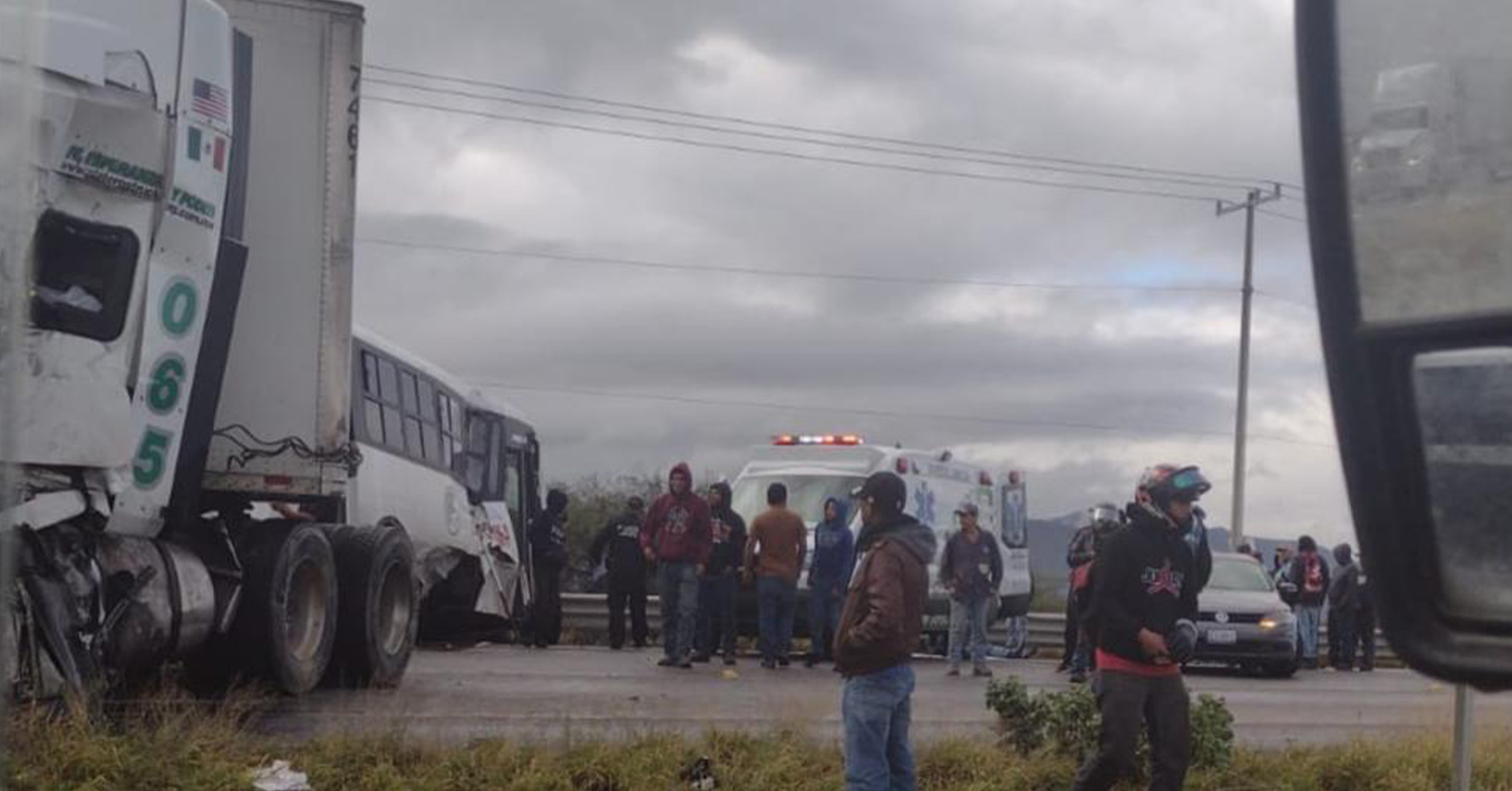 Grave Accidente En Carretera 37 Villa De Reyes Múltiples Heridos Tras 8332