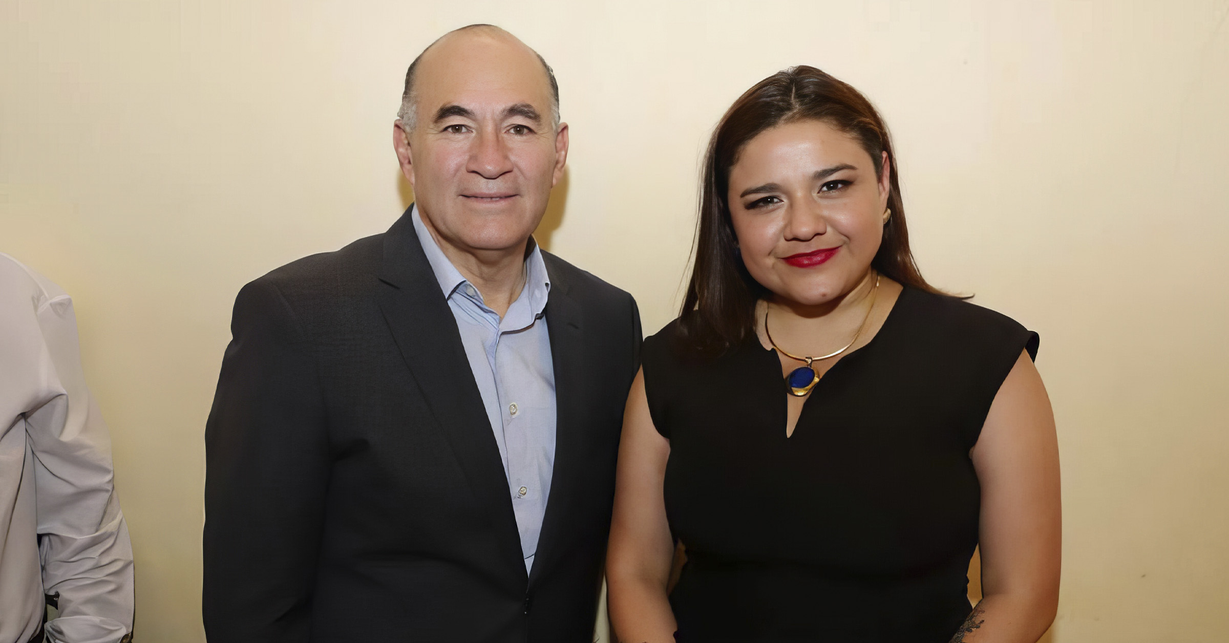 Cabildo de San Luis Potosí otorga licencia a Enrique Galindo y designa a Daniela Cid como ...