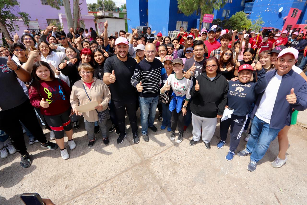 Más de 70 jóvenes se suman al rescate de espacios públicos en la ...