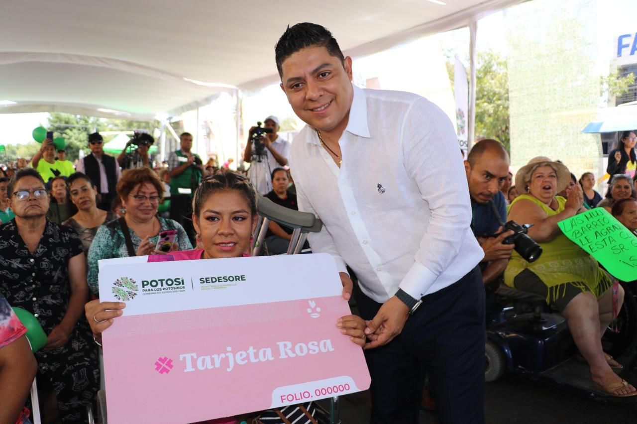 Clínicas Rosa fortalecen la atención en salud de las familias potosinas