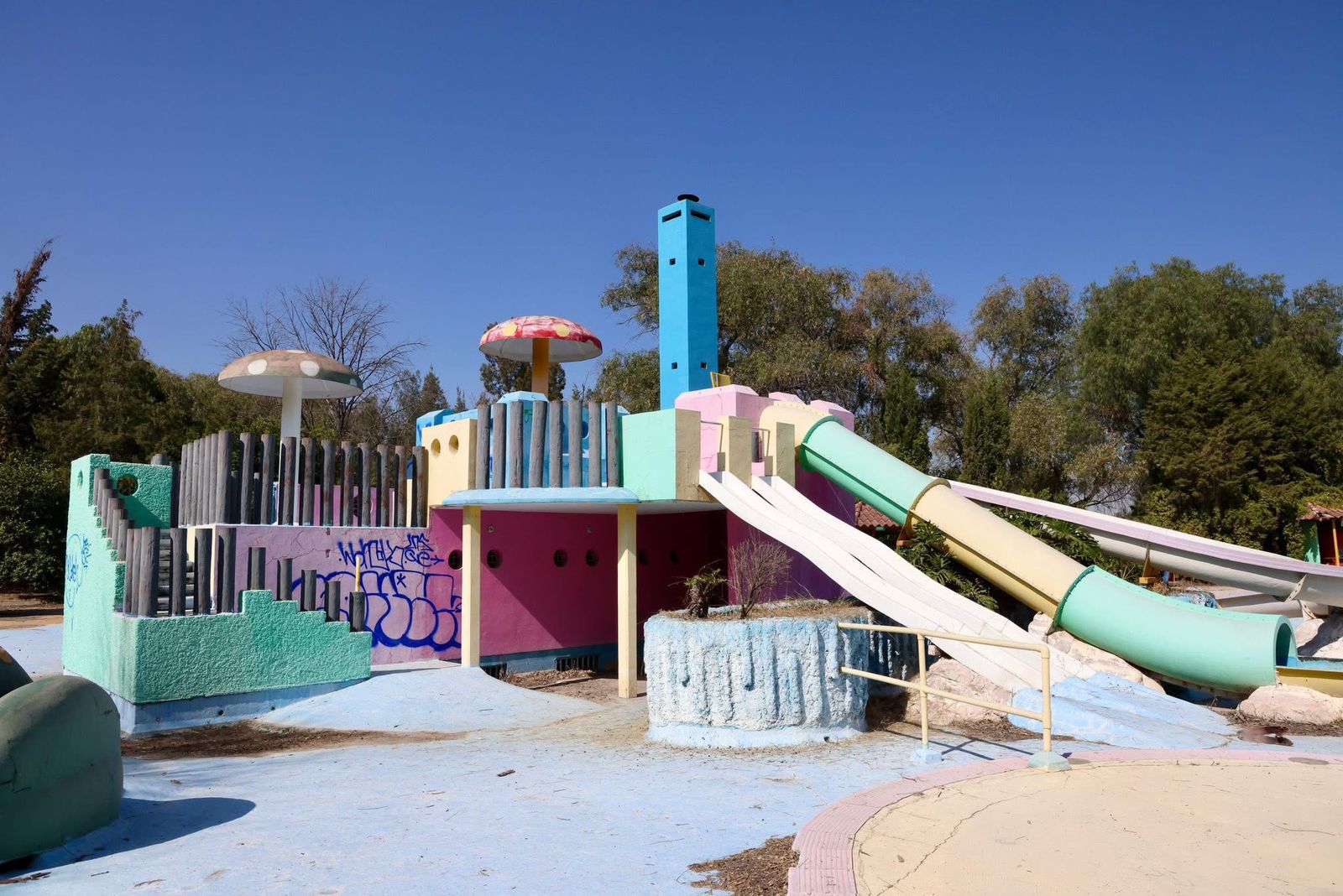 Poder Judicial frena a la herencia maldita; parque acuático Splash será ...